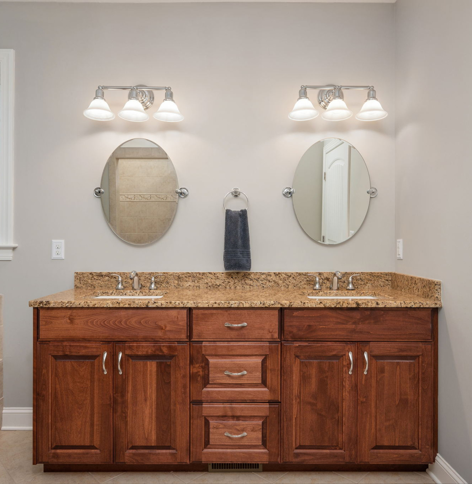 112 Weir Point Drive