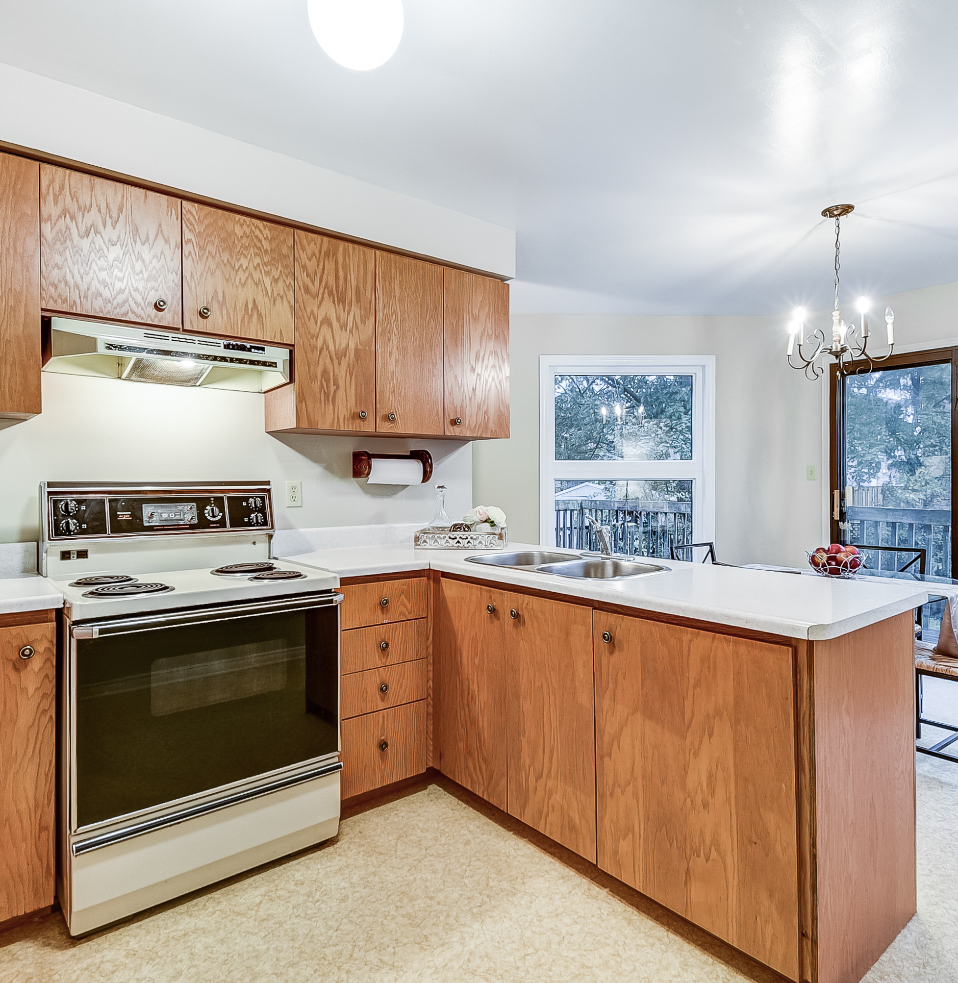 5642 River Grove Avenue