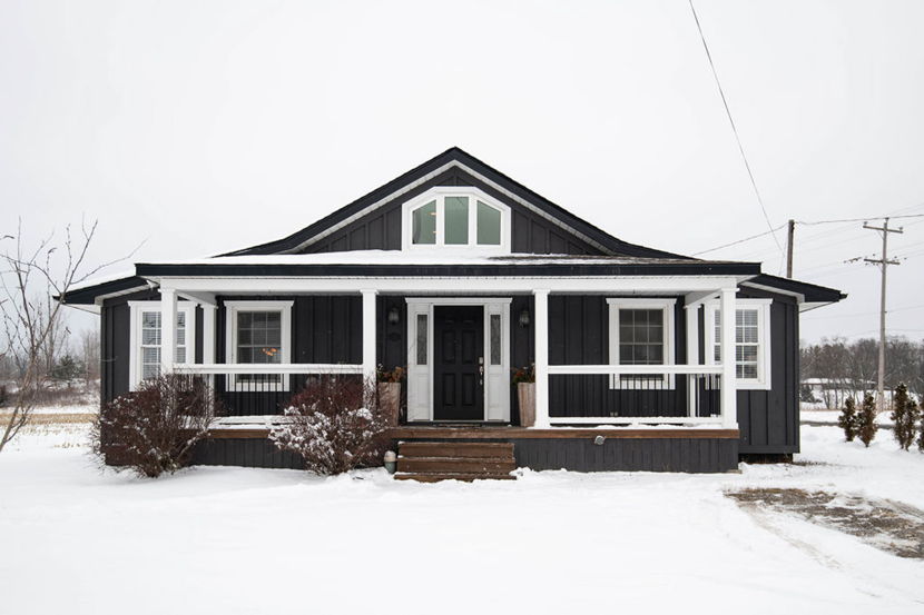 1032 Fiddler's Green Road